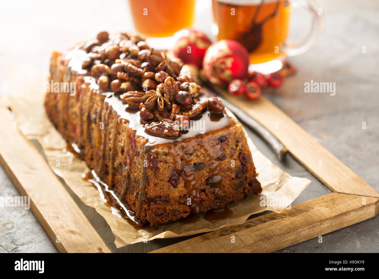 Traditional English steamed pudding Stock Photo - Alamy