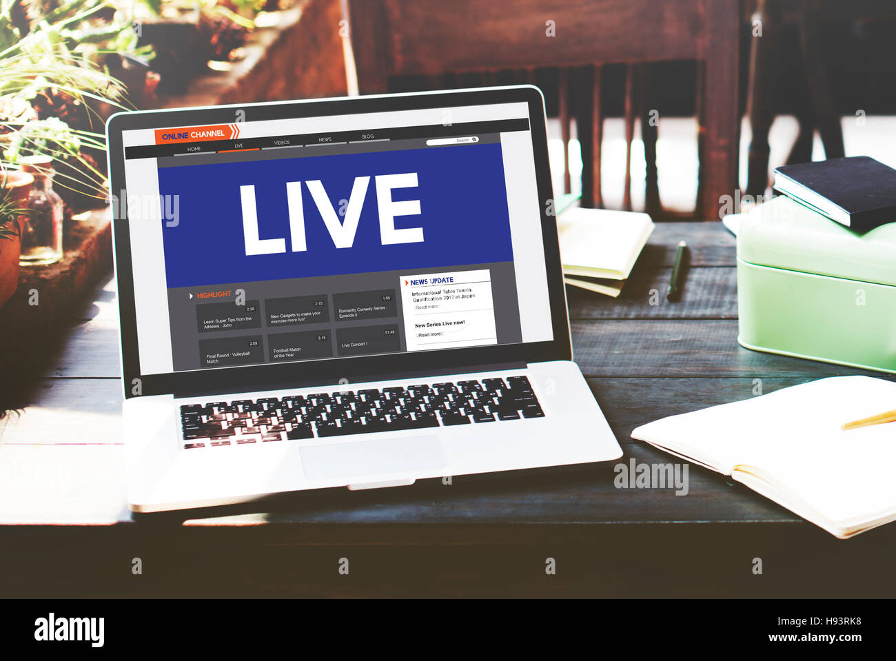 Live Broadcast Media News Online Concept Stock Photo - Alamy
