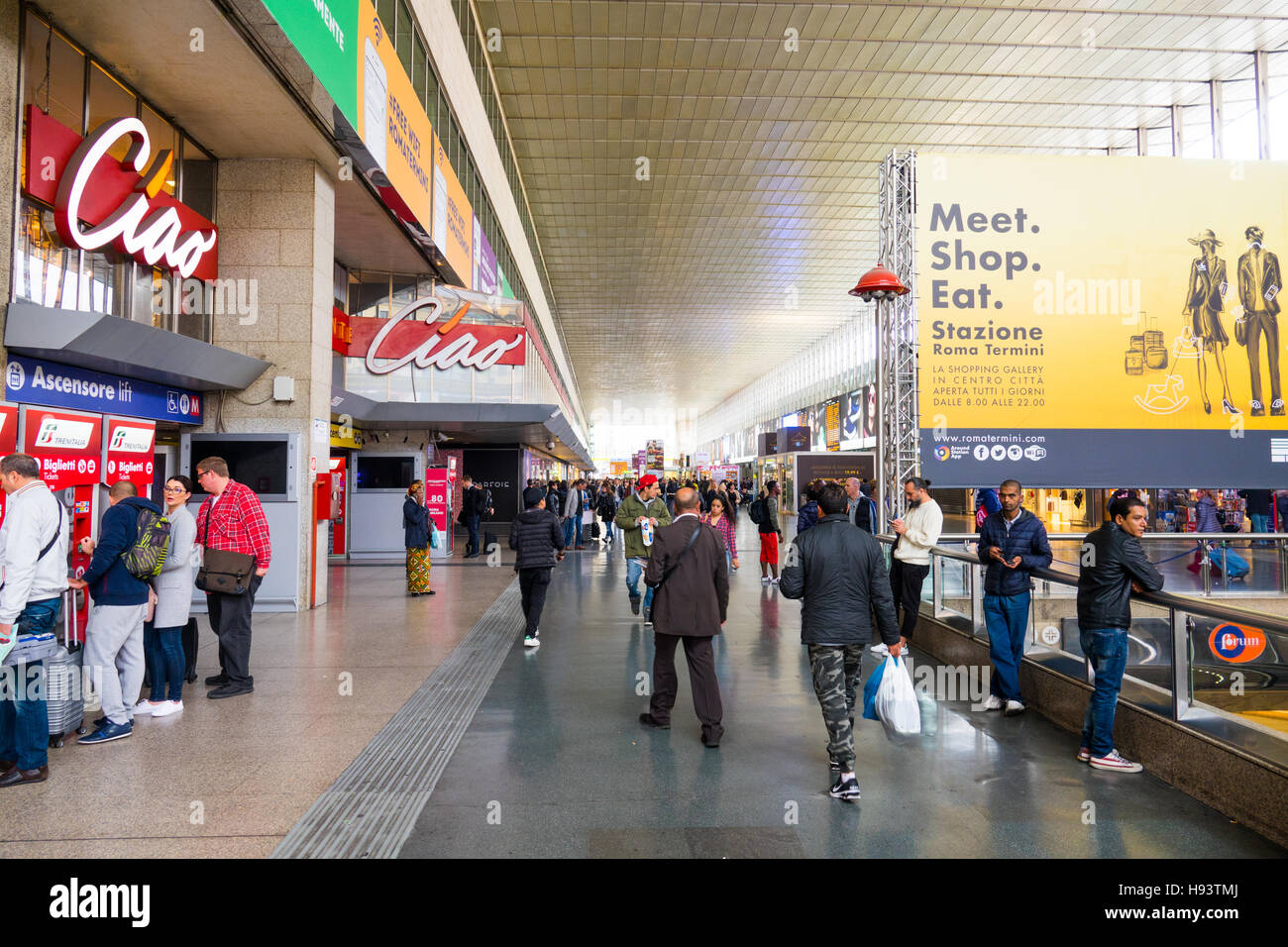 Vatican city train station hi-res stock photography and images - Alamy
