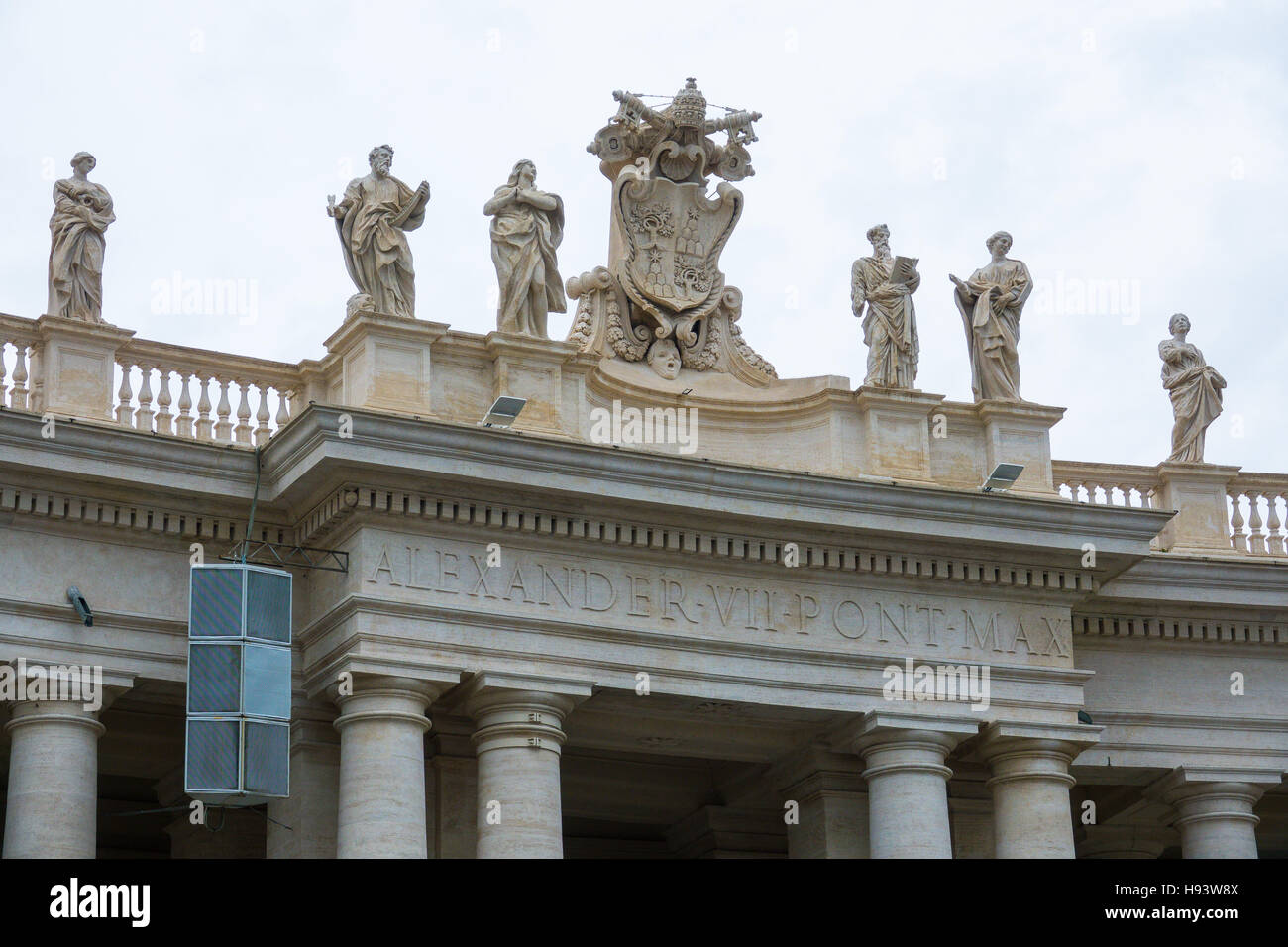 Beautiful sculptures at Vatican City in Rome Stock Photo - Alamy