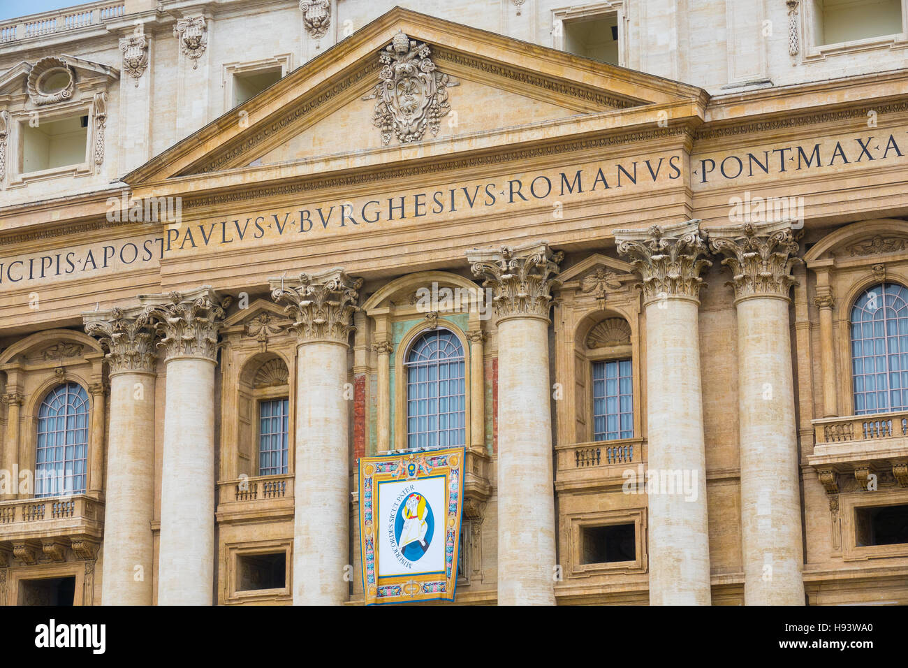 The famous balcony of the Pope at St Peters Basilica in Rome - The ...