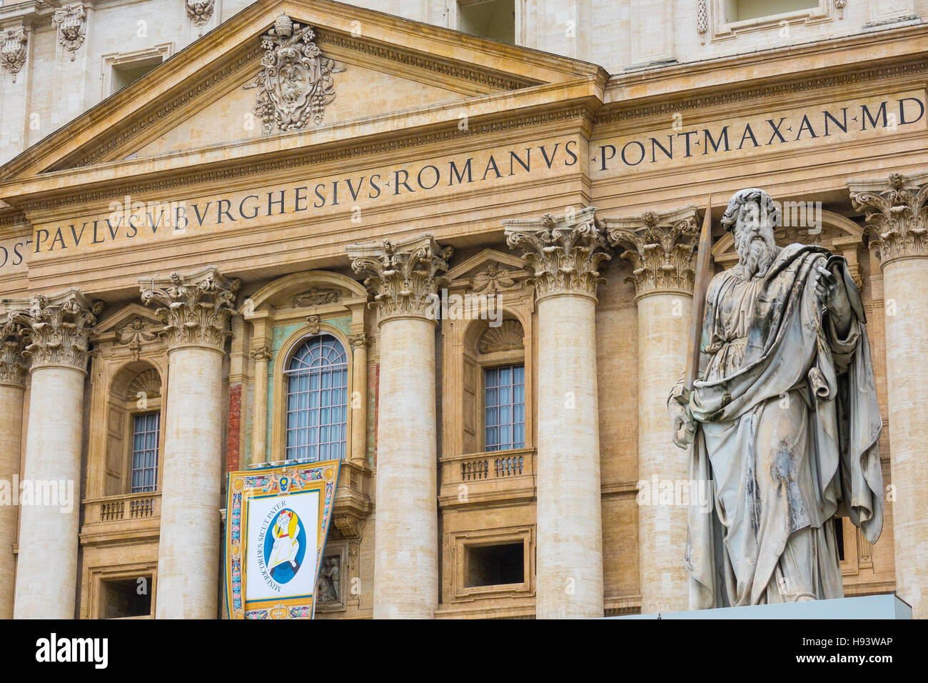 Popes balcony hi-res stock photography and images - Alamy