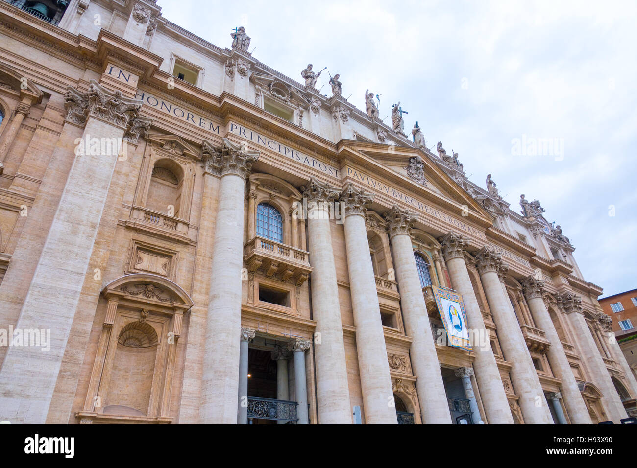 Impressive front of St Peters Basilica in Vatican City Stock Photo - Alamy
