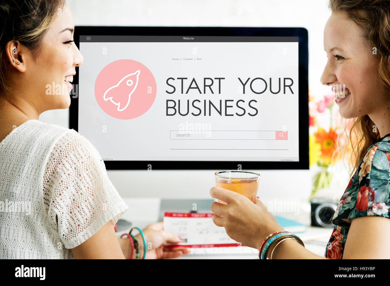 Startup Business Spaceship Goals Launch Concept Stock Photo - Alamy