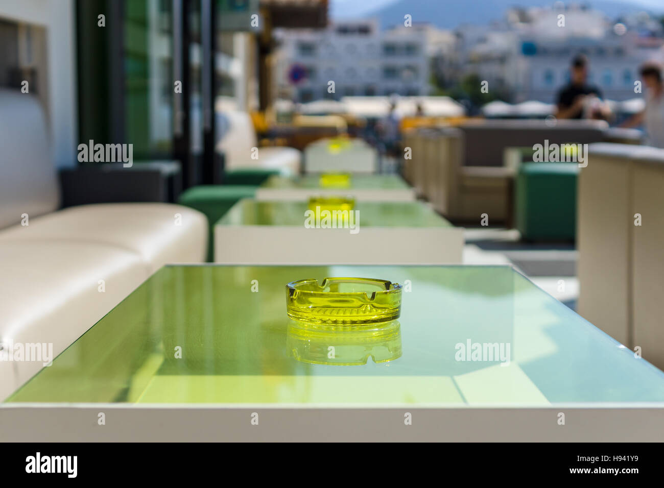 Ashtray on restaurant table hi-res stock photography and images - Alamy