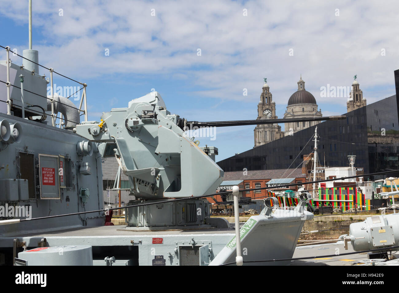 DS30M Mark 2 Automated Small Calibre forward ship-protection cannon on ...