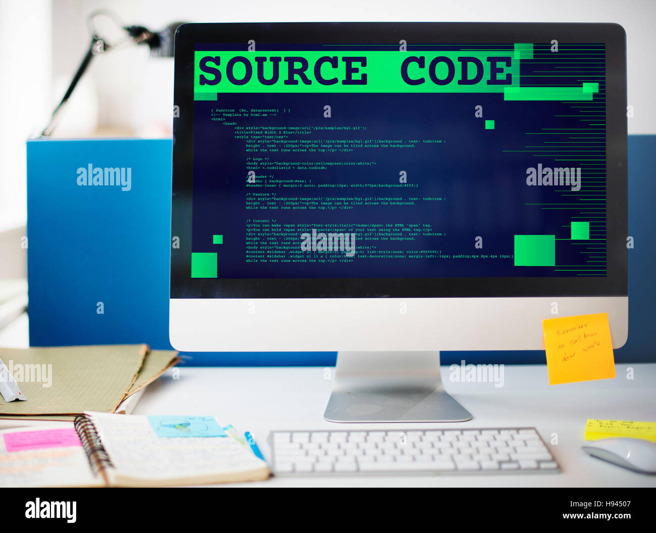 Source code analysis hi-res stock photography and images - Alamy