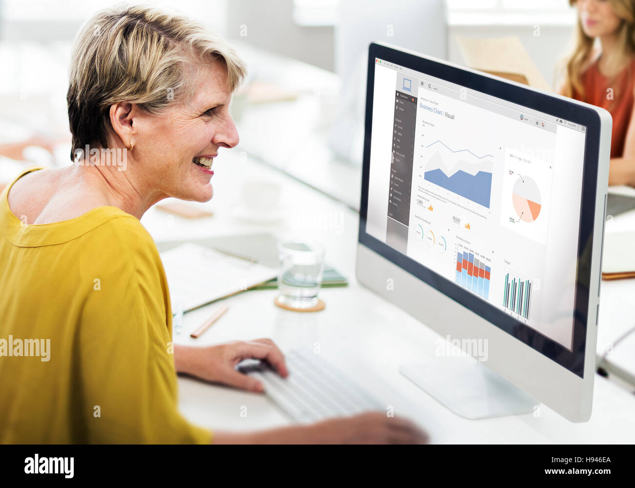 Business Chart Visual Graphics Report Concept Stock Photo - Alamy