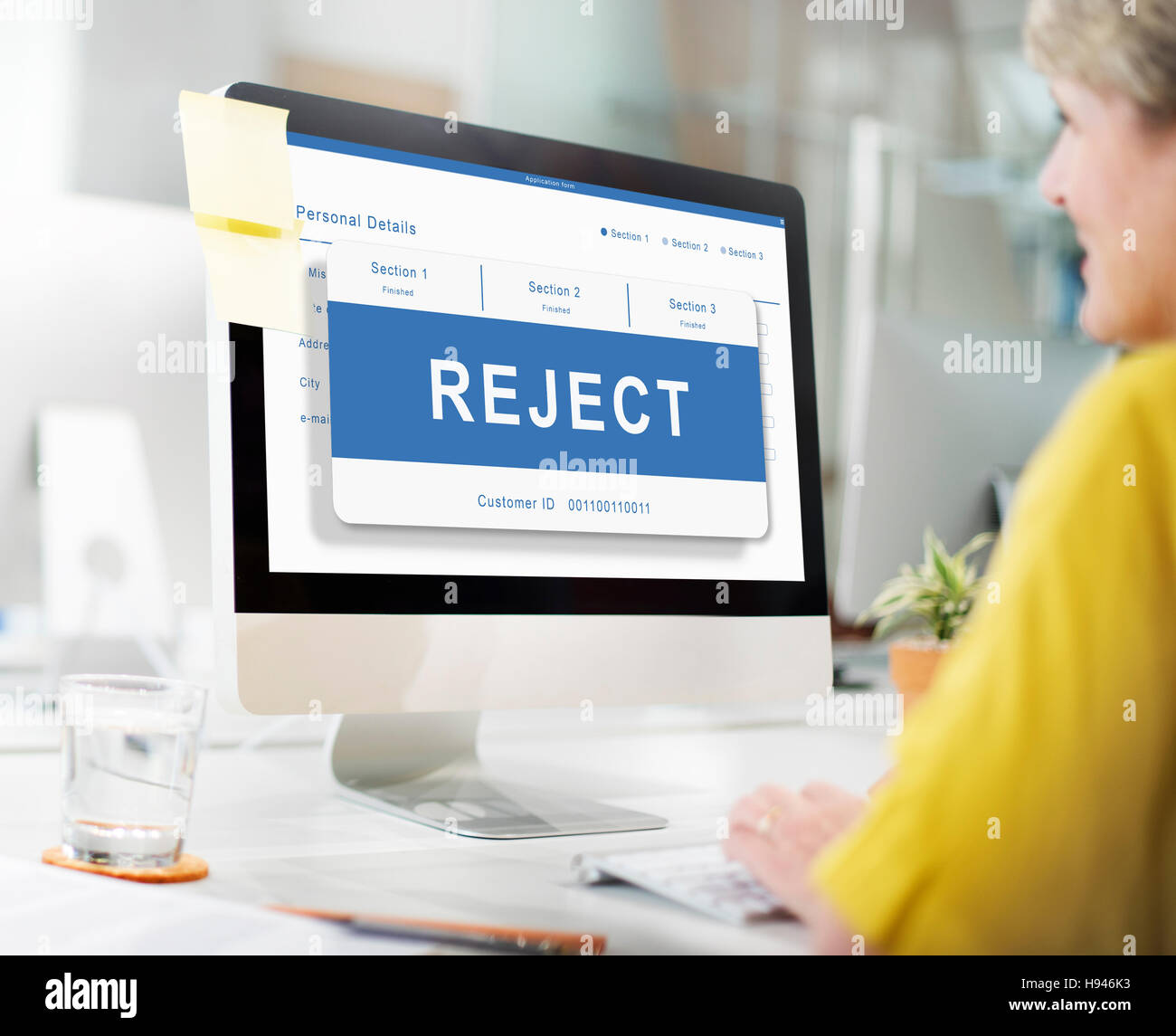 Entry approval hi-res stock photography and images - Alamy