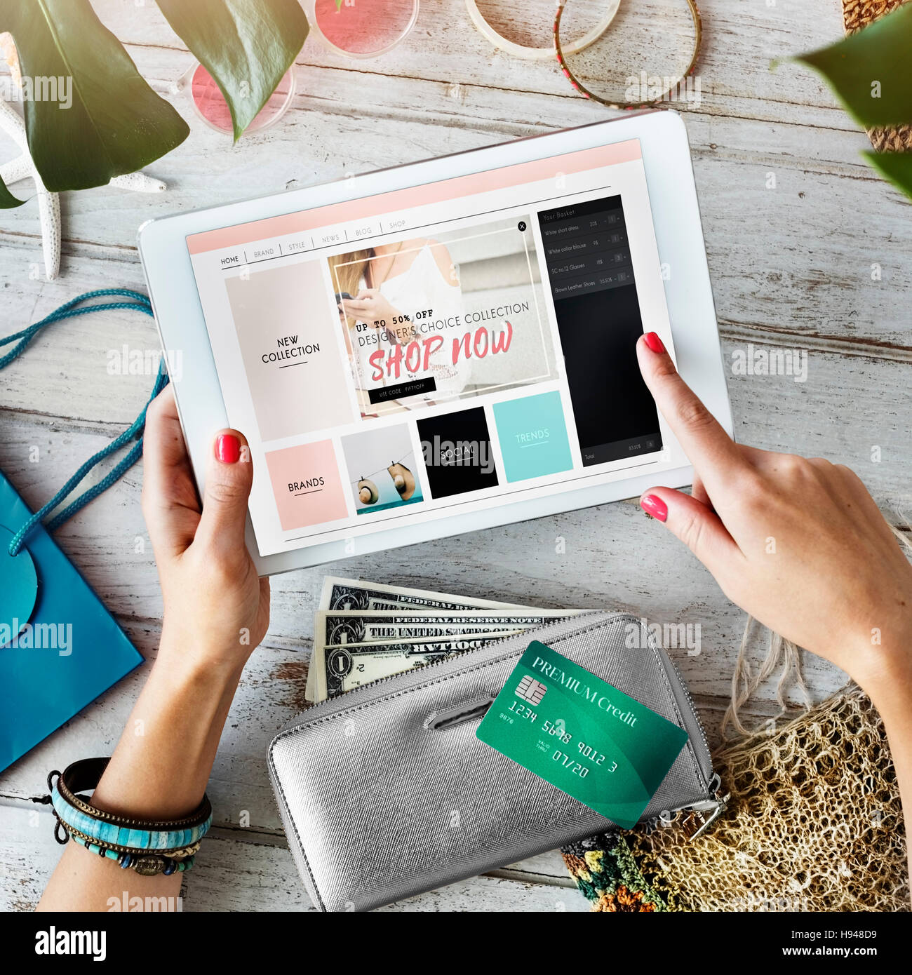 Shopping Online Payment Shop Credit Card Concept Stock Photo - Alamy