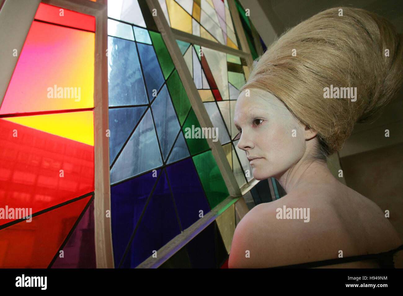 Mask image, hairstyle Stock Photo - Alamy