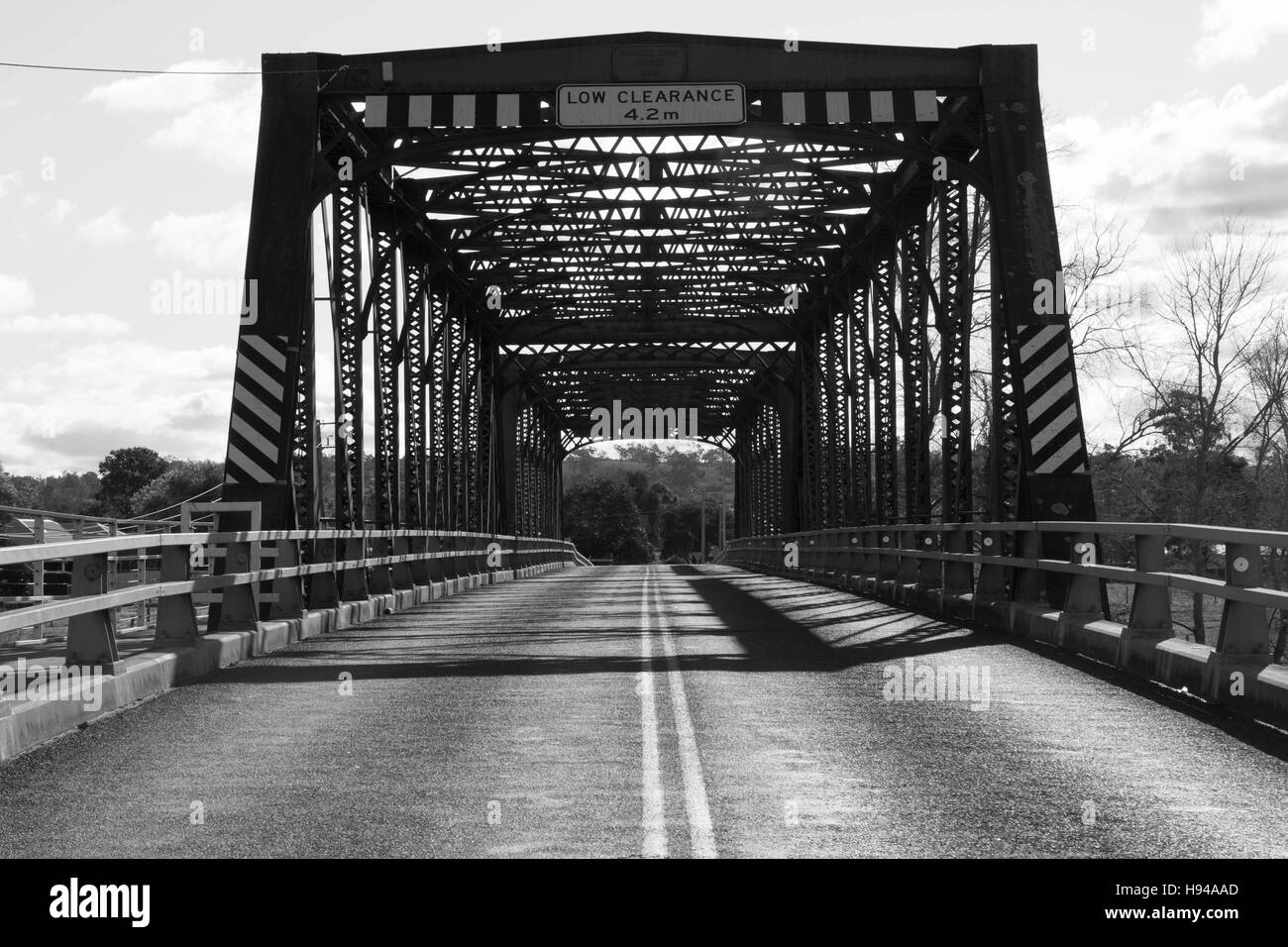 Singleton road hi-res stock photography and images - Alamy