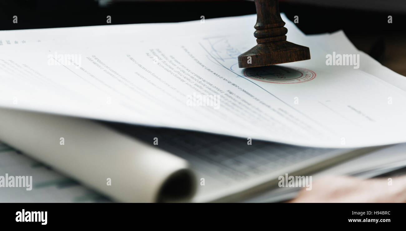 Contract stamp hi-res stock photography and images - Alamy