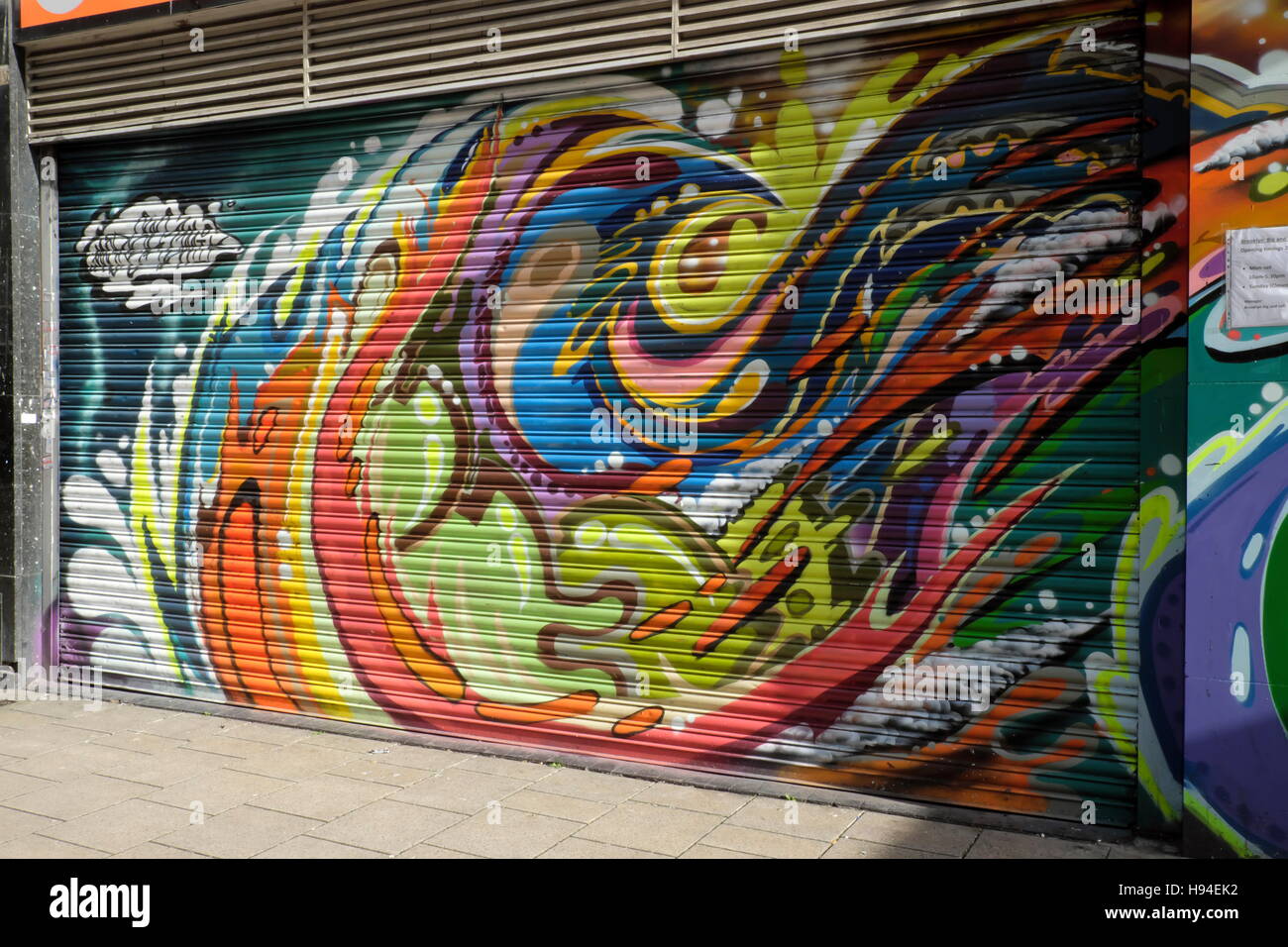 Spray streets hi-res stock photography and images - Alamy