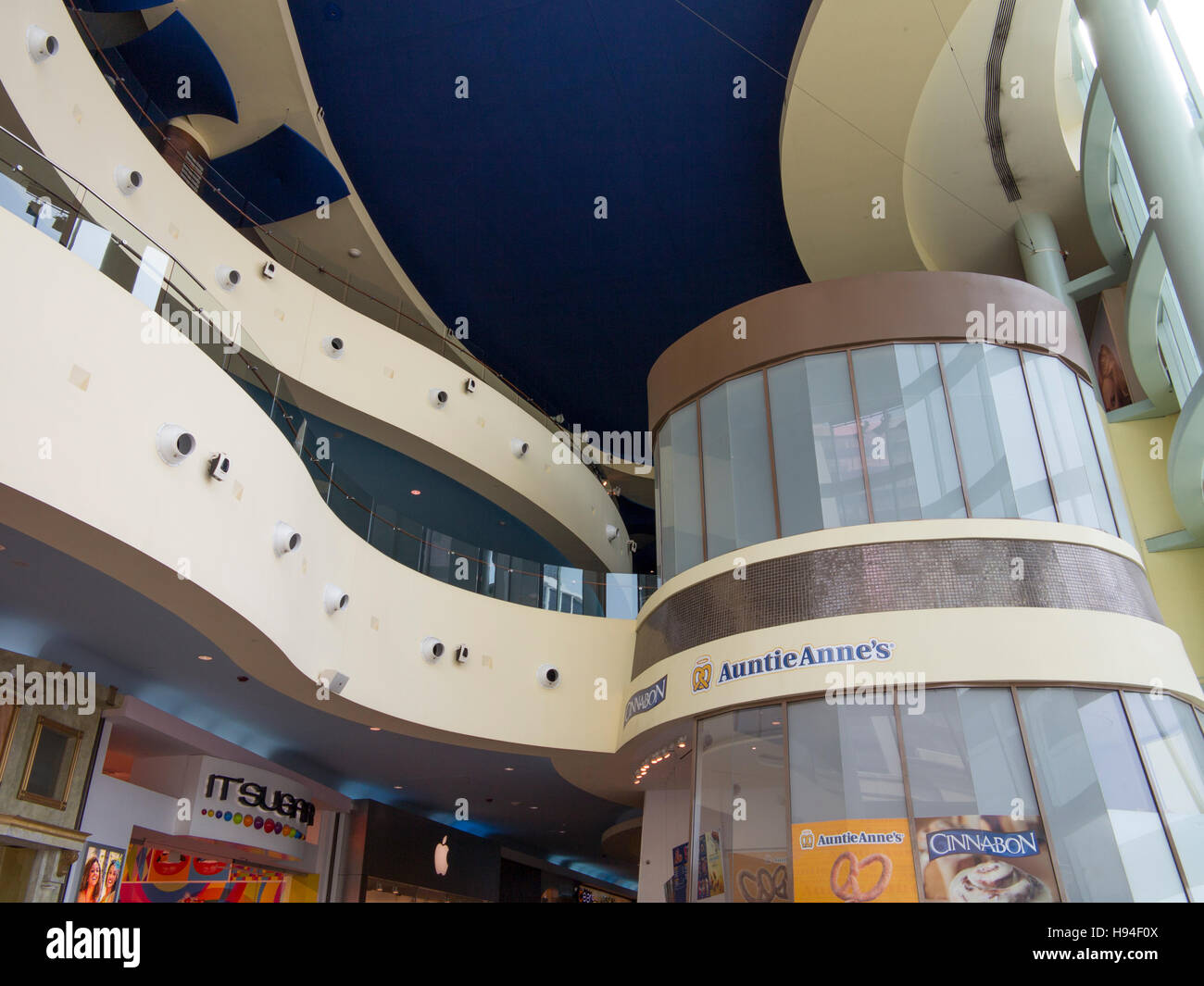 Caesars palace shopping mall retail tourists travel winter architecture ...