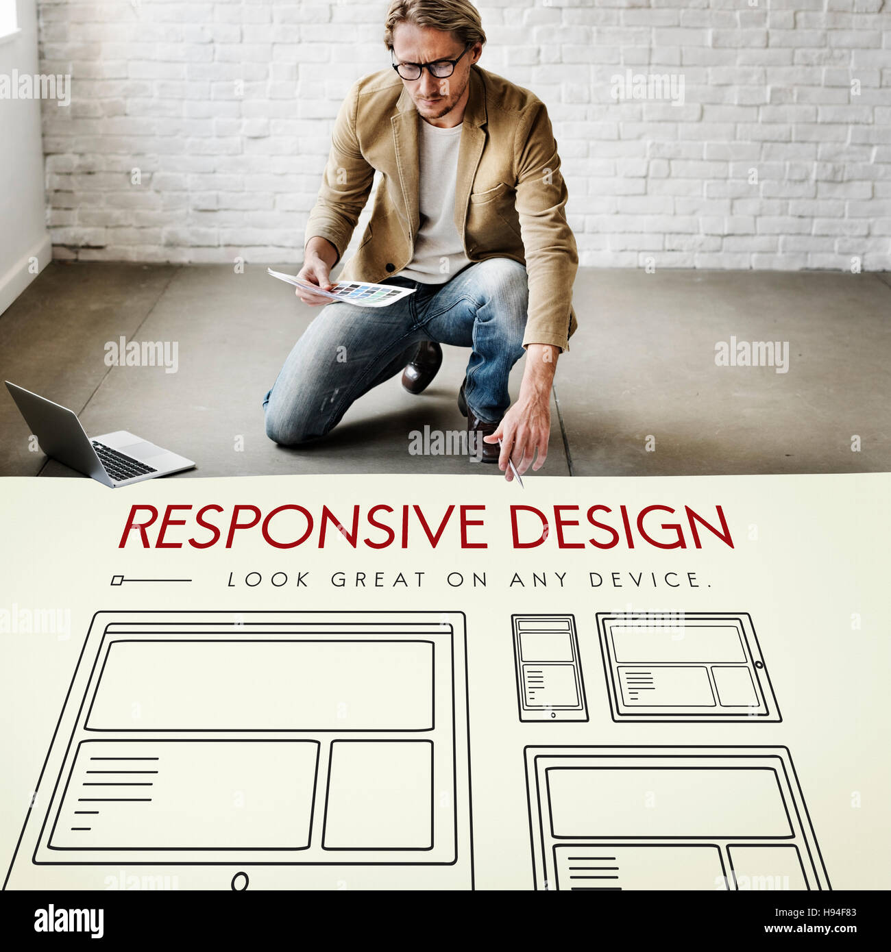 Responsive Design Layout Webpage Template Concept Stock Photo - Alamy