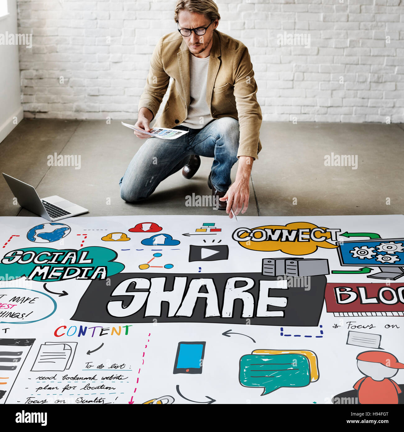 Share Sharing Communication Feedback Connect Concept Stock Photo - Alamy