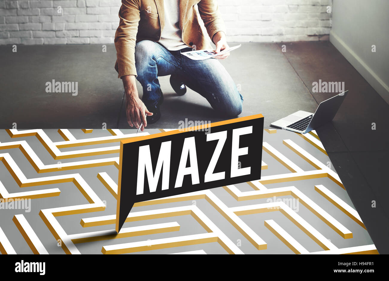 Maze Challenge Confusion Direction Exit Path Concept Stock Photo - Alamy