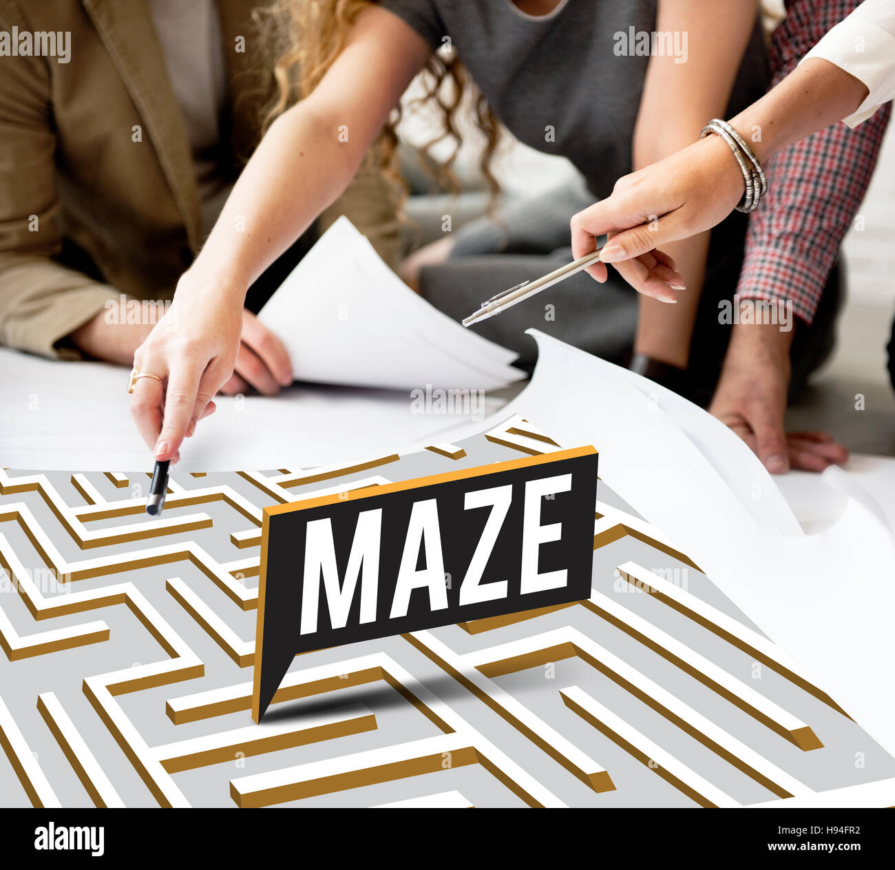 Maze Challenge Confusion Direction Exit Path Concept Stock Photo - Alamy