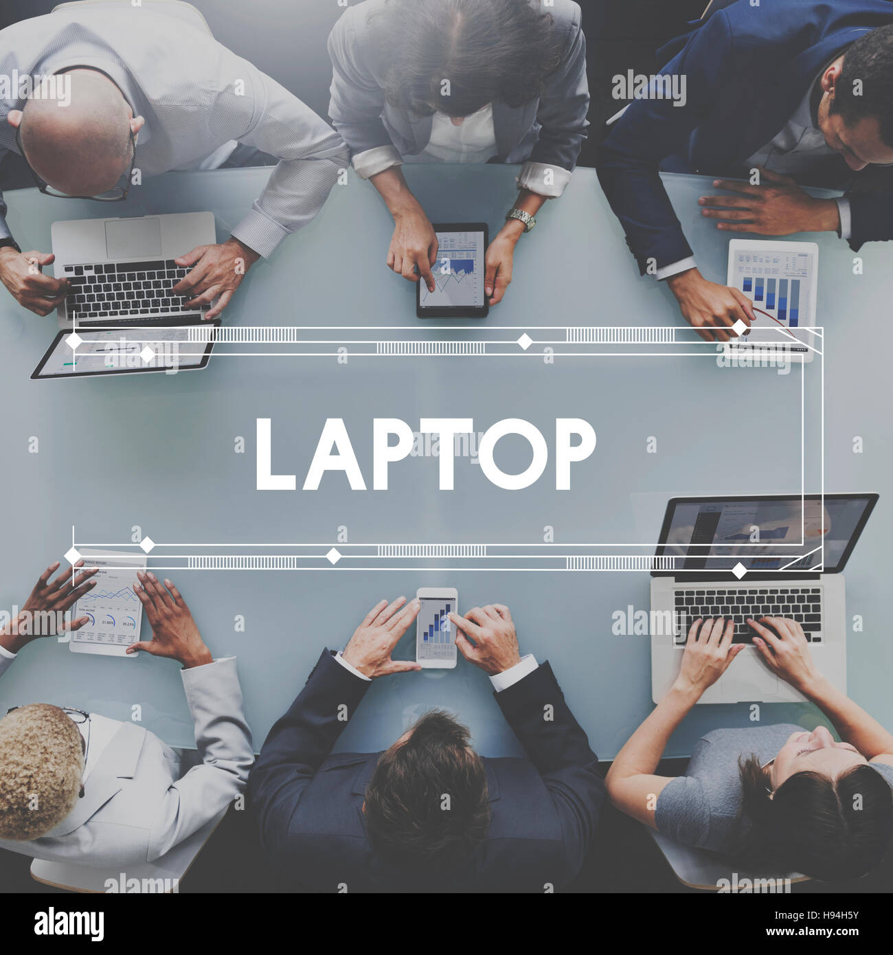 Mobile devices brand hi-res stock photography and images - Alamy