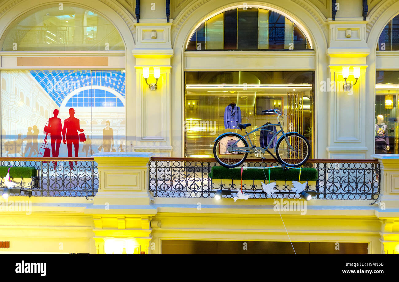 Vintage department store interior hi-res stock photography and images ...