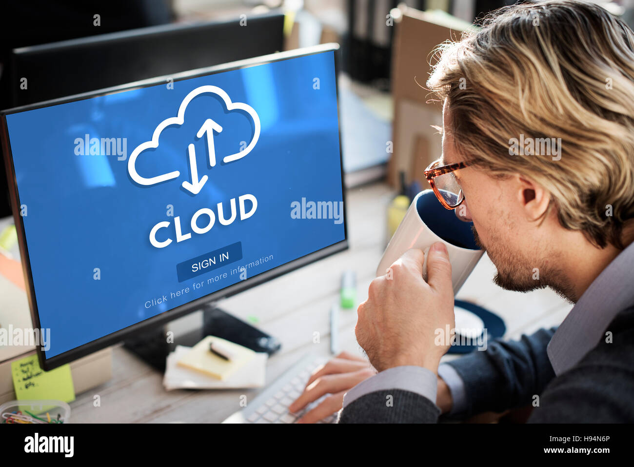 Cloud Computing Database Server Network Concept Stock Photo - Alamy