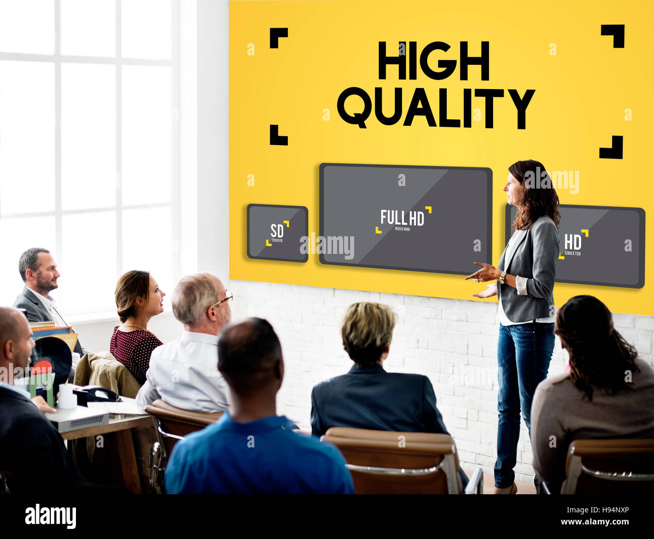 Technology monitor hi-res stock photography and images - Alamy