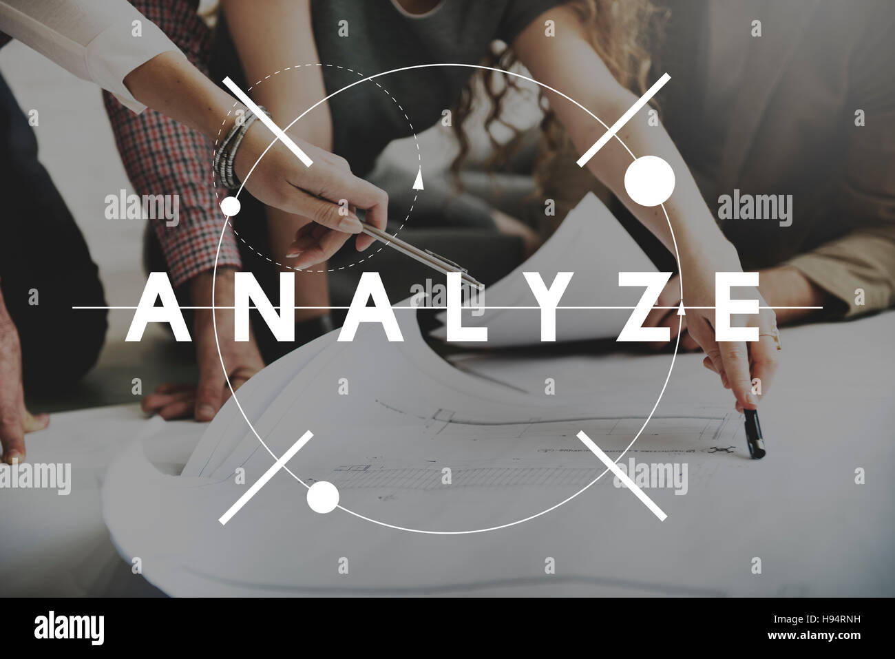 Data analytics interface hi-res stock photography and images - Alamy