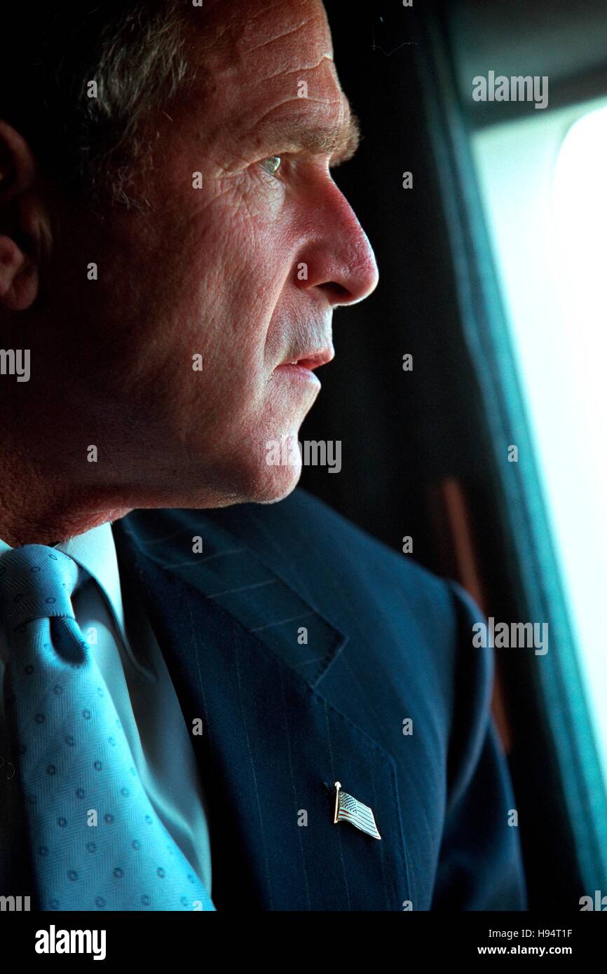 September 11 damage bush hi-res stock photography and images - Alamy