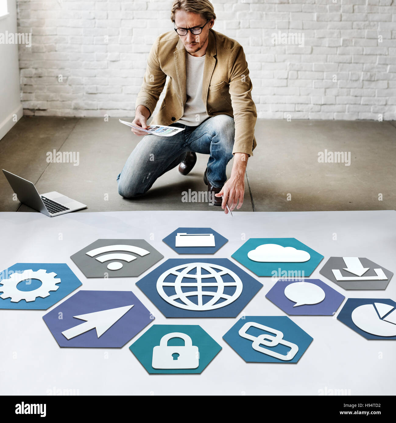 Networking Online Technology Graphic Concept Stock Photo - Alamy