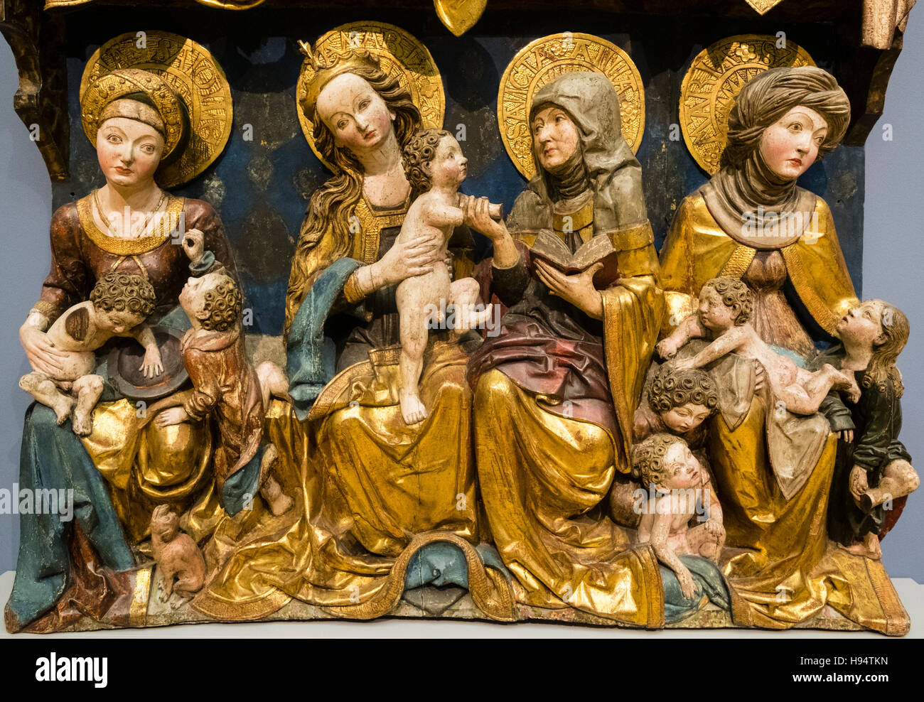 Kinship hi-res stock photography and images - Alamy