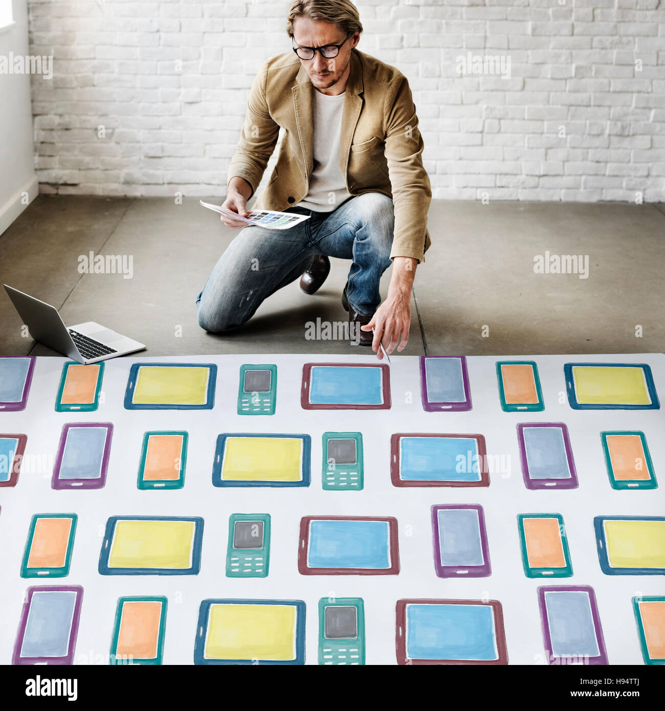 Digital Devices Technology Graphics Connection Concept Stock Photo - Alamy