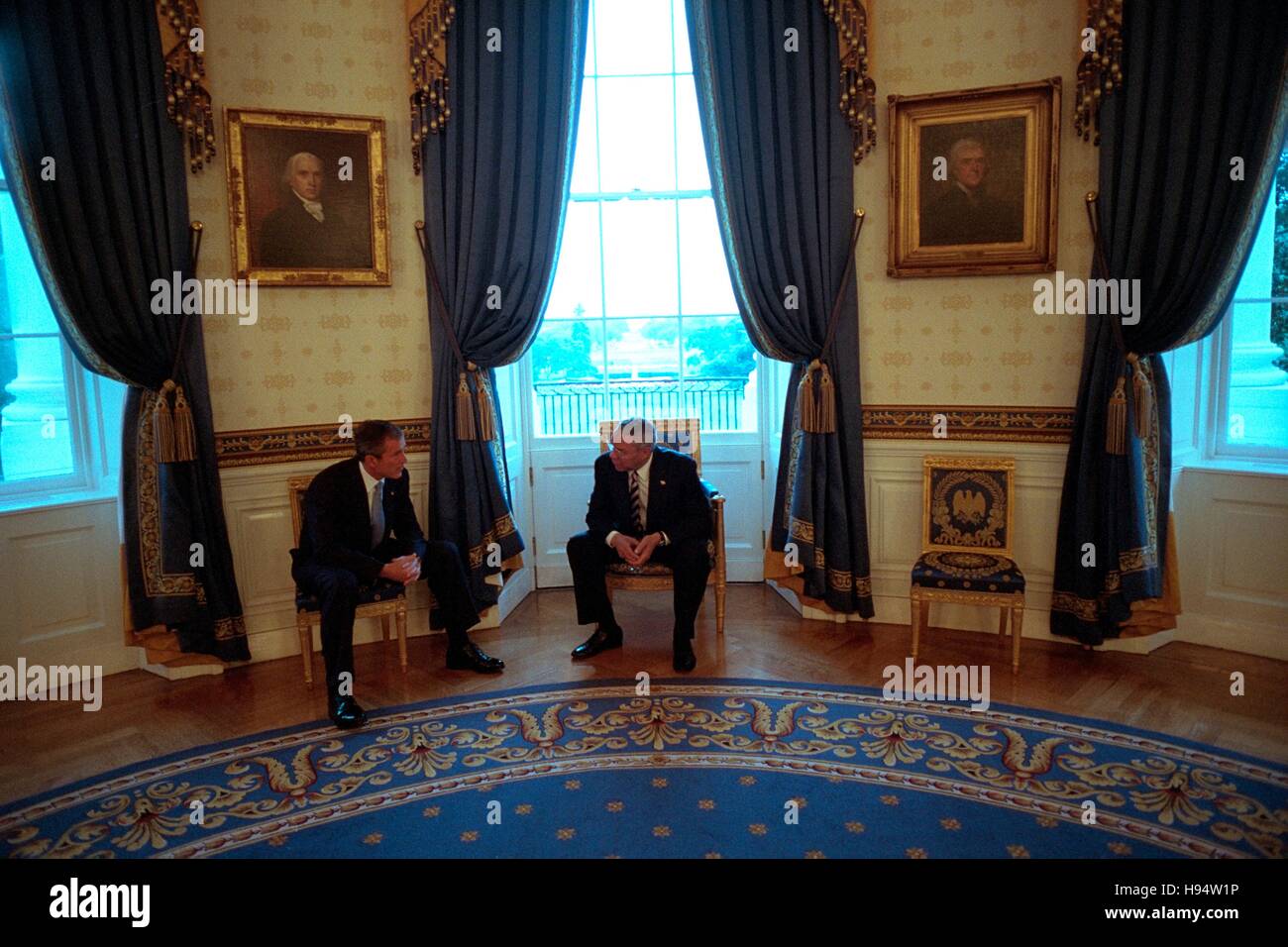 Bush twin towers hi-res stock photography and images - Alamy