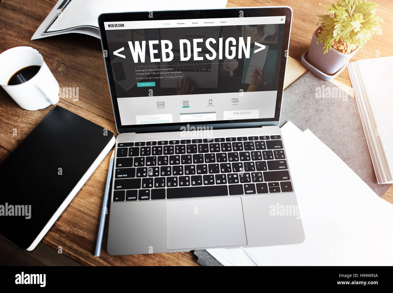 Web Design Internet Website Responsive Software Concept Stock Photo - Alamy