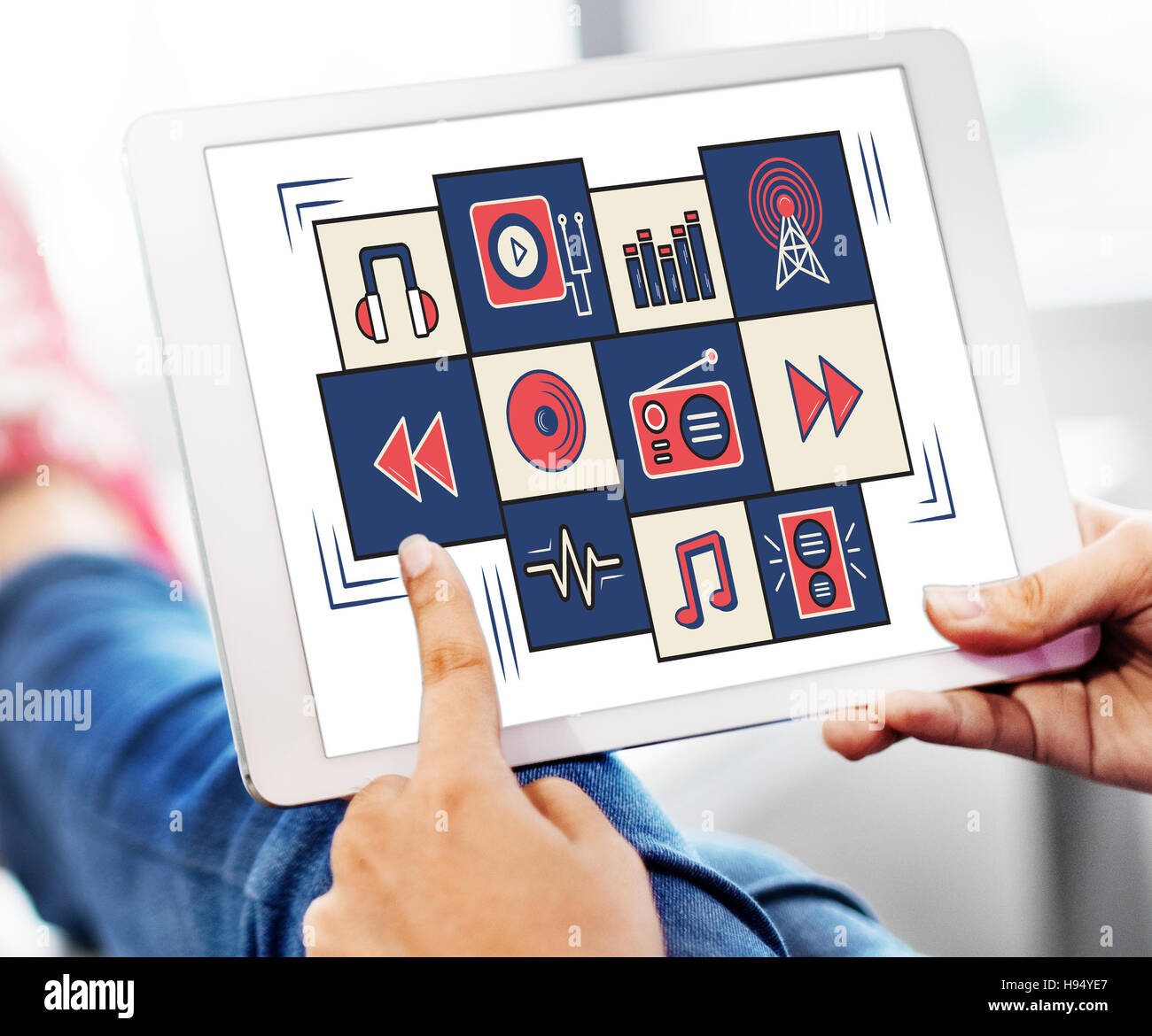 Gadget entertainment hi-res stock photography and images - Alamy