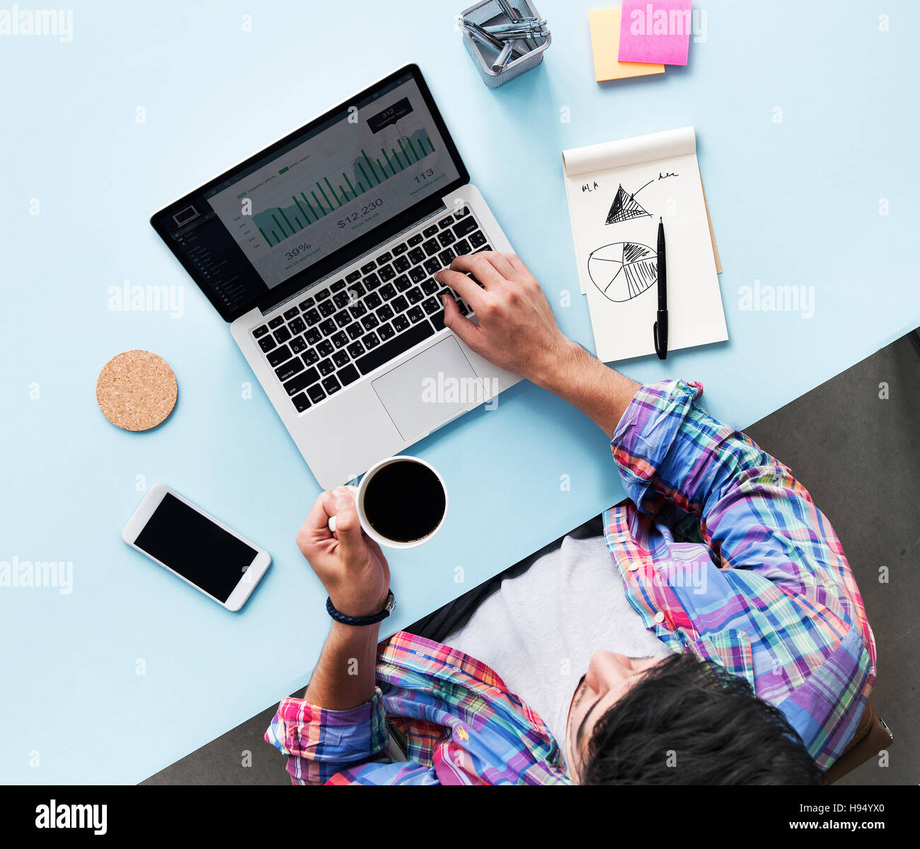 Computer Laptop Research Working Desk Concept Stock Photo - Alamy