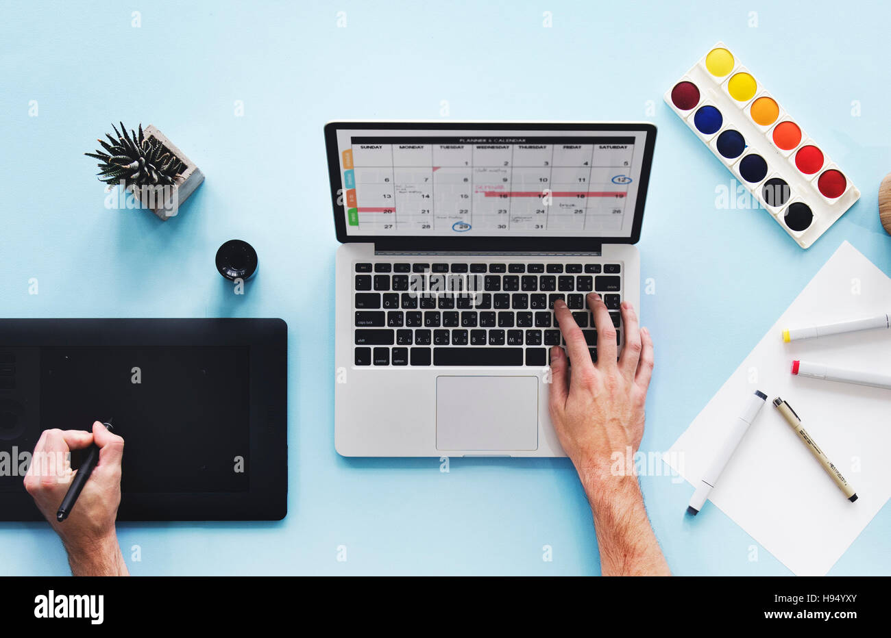 Edit schedule hi-res stock photography and images - Alamy