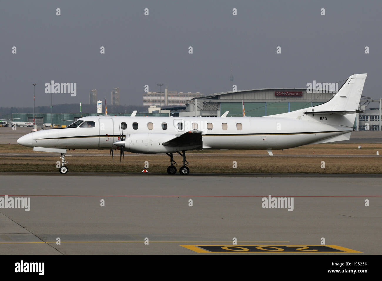 Metroliner hi-res stock photography and images - Alamy