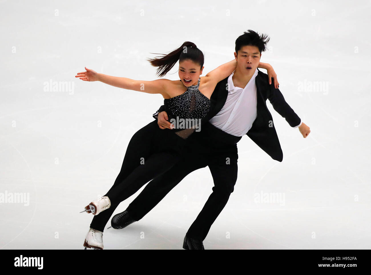 Beijing, China. 18th Nov, 2016. Maria Shibutani(L)/Alex Shibutani of ...