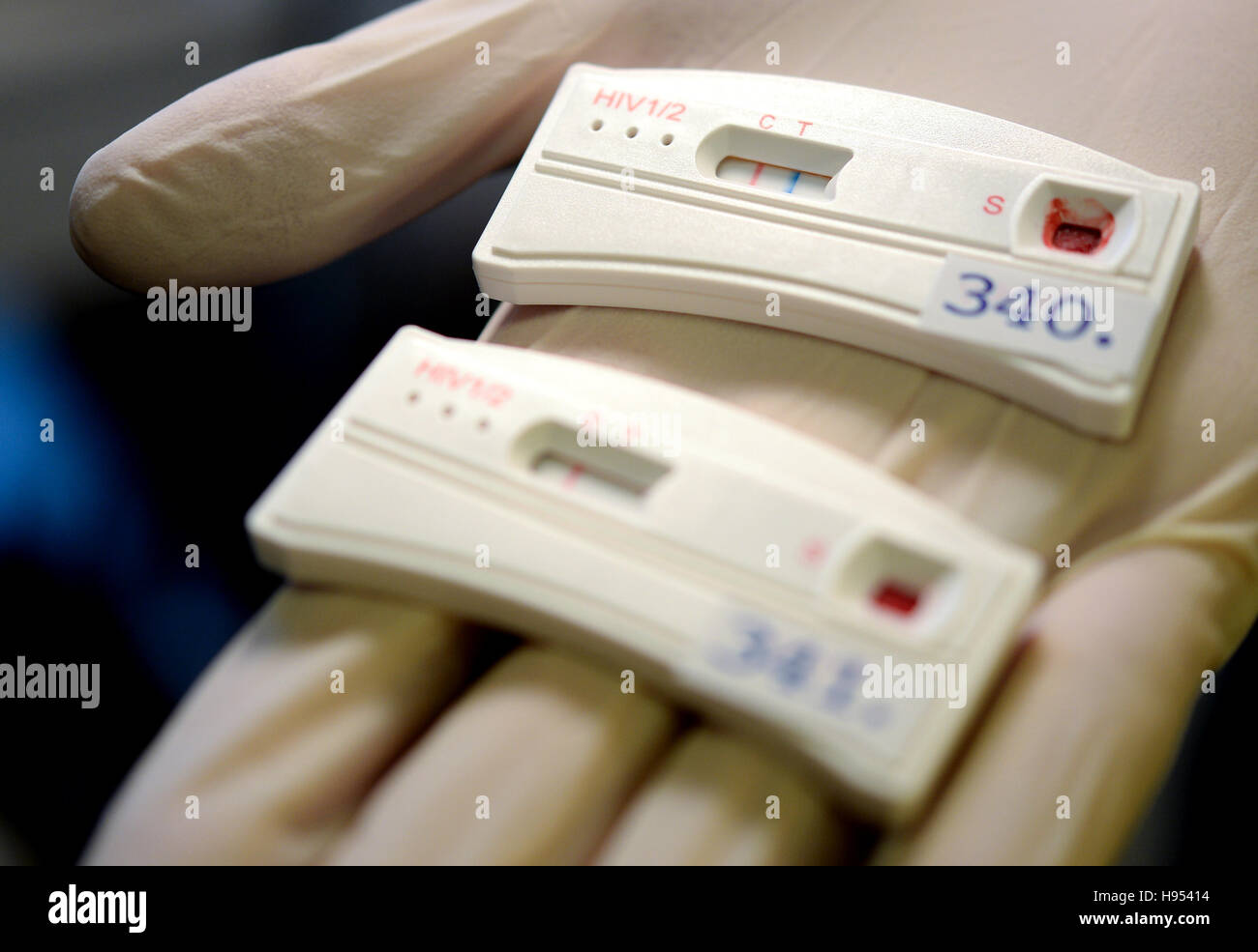 Hiv negative result hi-res stock photography and images - Alamy