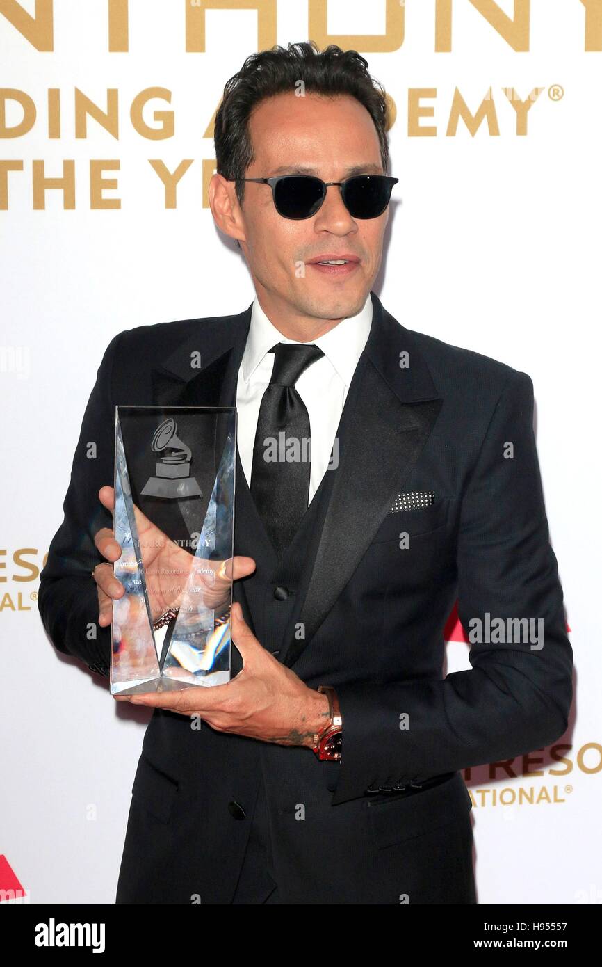 Year tribute to marc anthony hi-res stock photography and images - Alamy