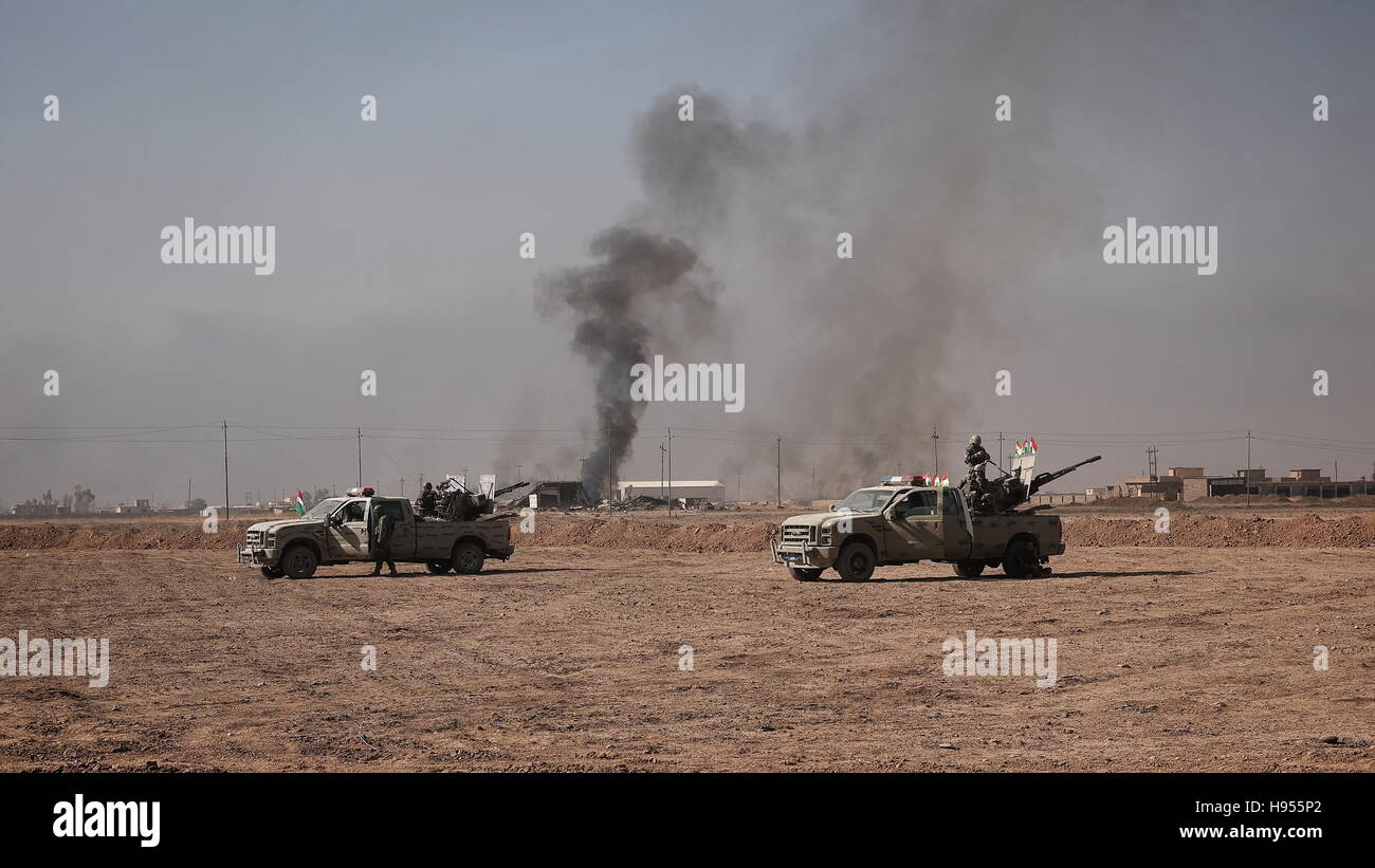 Defensive vehicles hi-res stock photography and images - Alamy