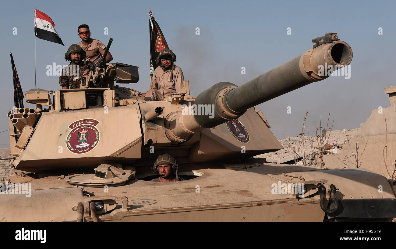Mosul, Iraq. 19th Oct, 2016. Golden Division armor units roll into a ...