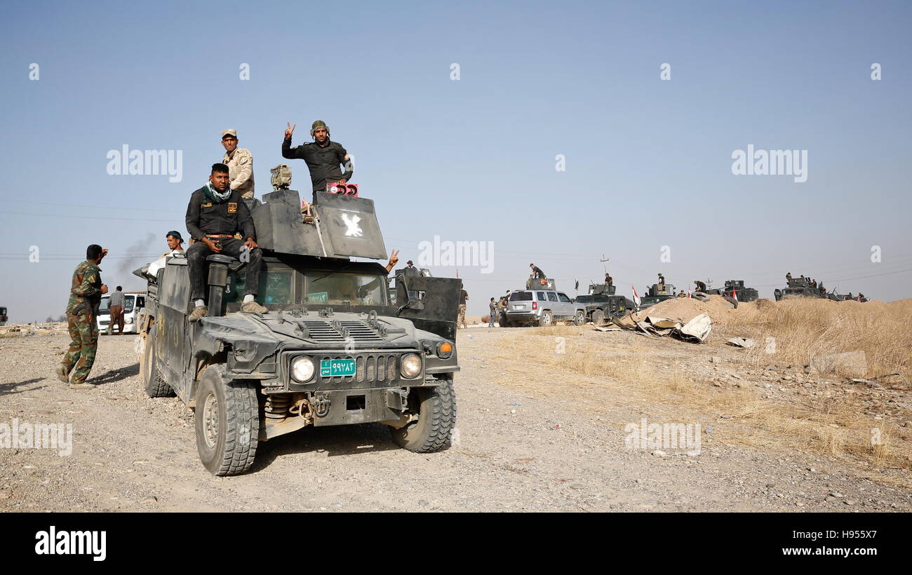 Mosul, Iraq. 19th Oct, 2016. Golden Division armor units roll into a ...