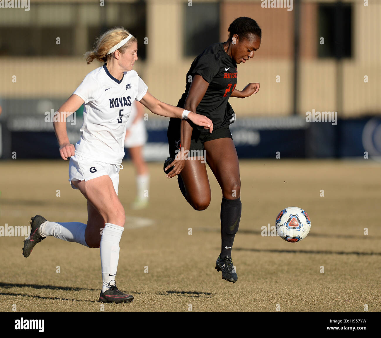Washington, DC, USA. 18th Nov, 2016. 20161118 - Rutgers defender ADORA ...