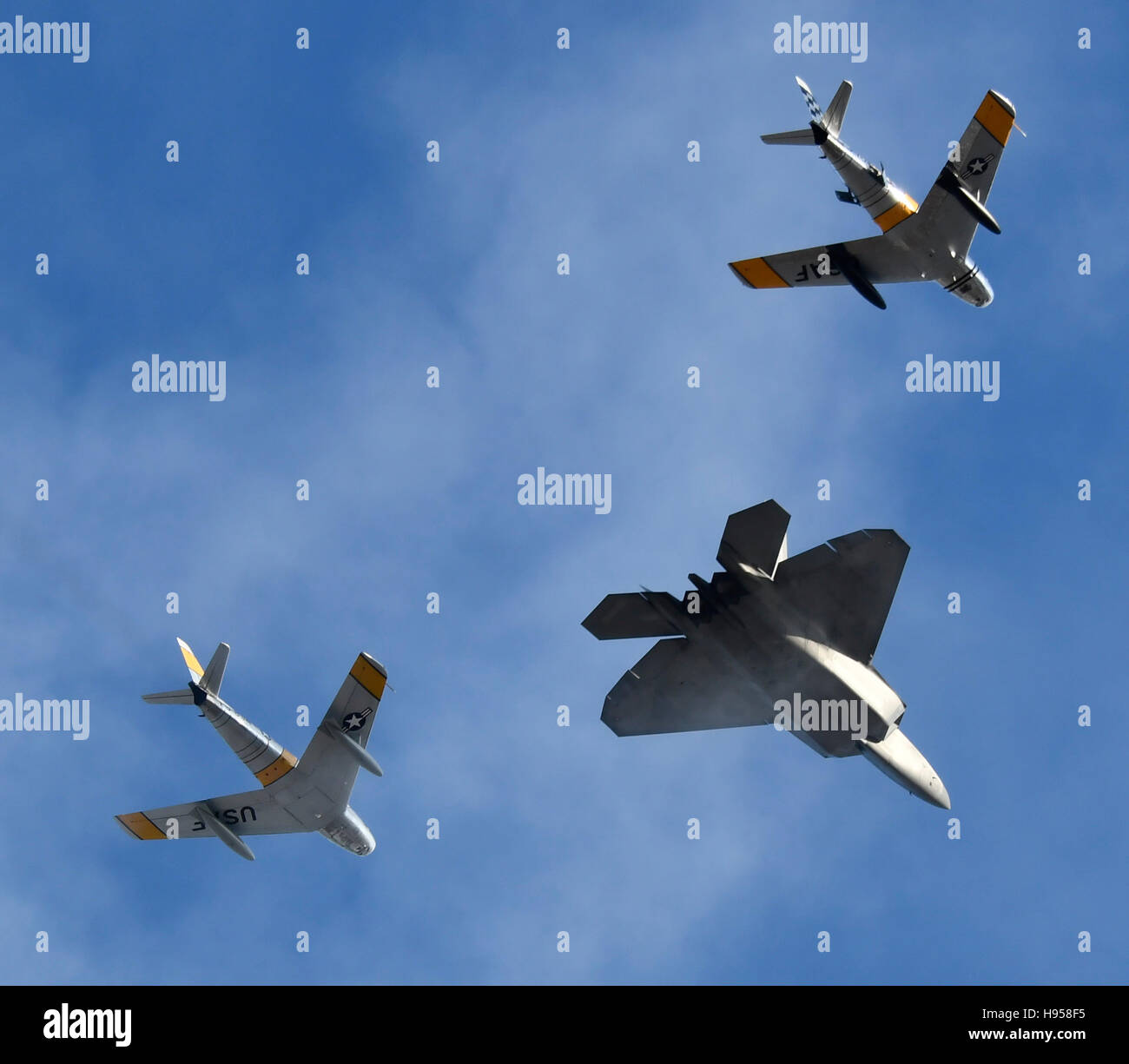 Van Nuys, California, USA. 18th Nov, 2016. War planes and jets flyby at ...