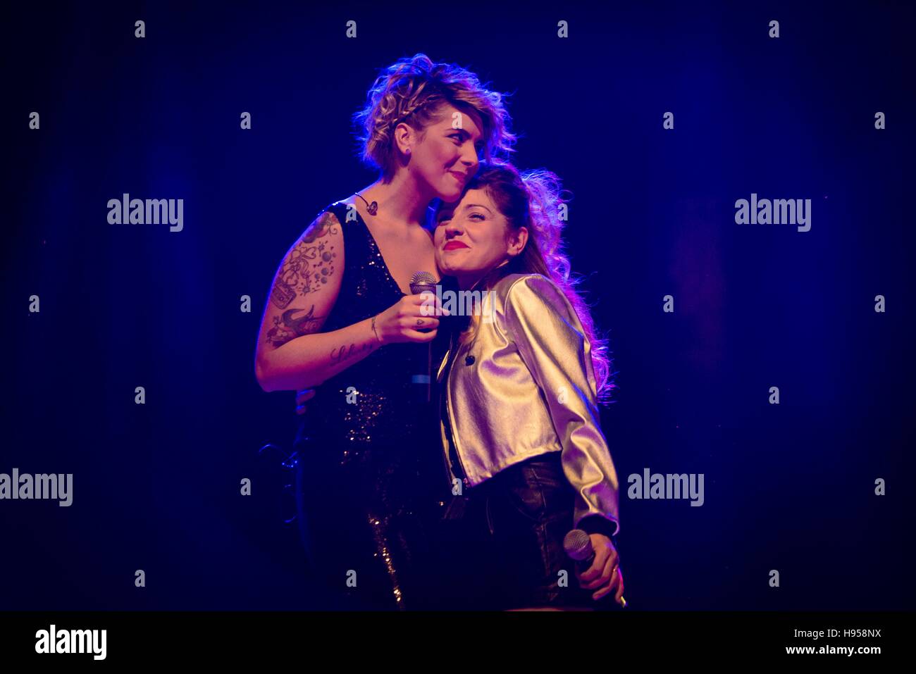 Vipra concerto live a Bergamo Stock Photo - Alamy