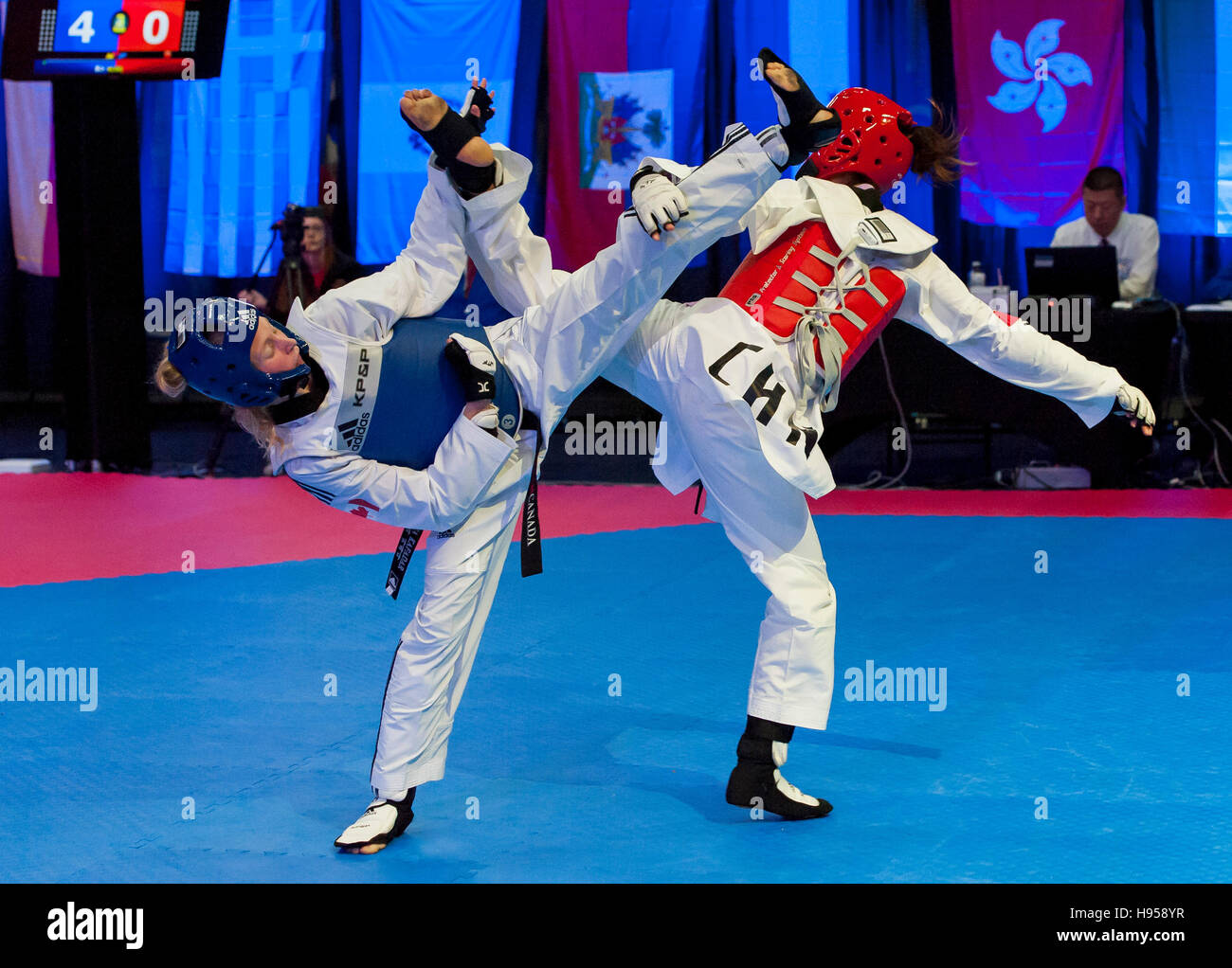 Tae kwon do competition hi-res stock photography and images - Alamy