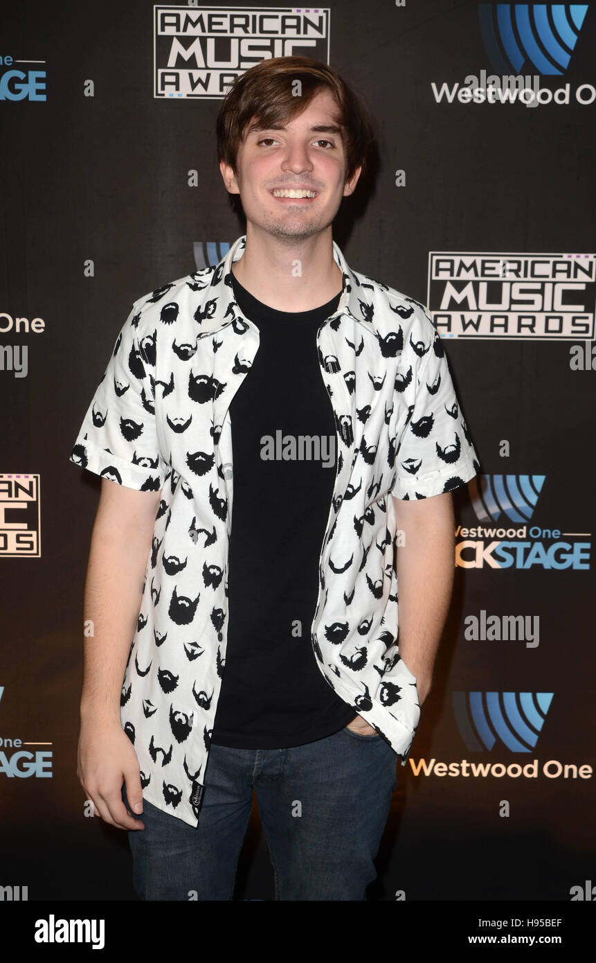 Zach sang hi-res stock photography and images - Alamy