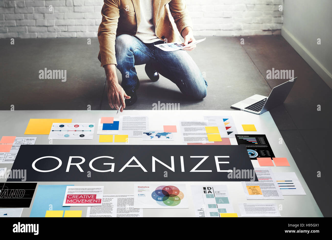 Marketing coordination hi-res stock photography and images - Alamy
